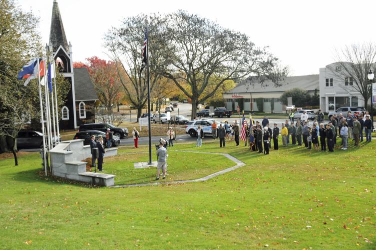 PHOTOS: East Hampton Honors Veterans | The East Hampton Press | 27east.com