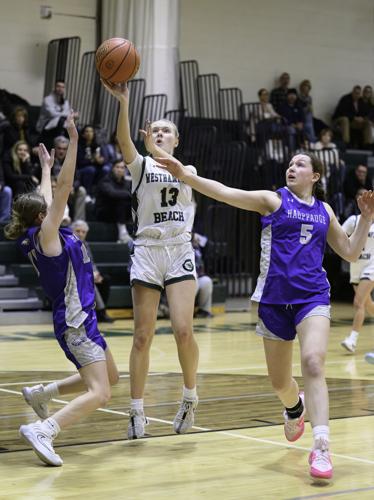 Kate Sweet's Last-Second Three-Pointer Seals Westhampton Win Over ...