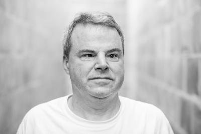 Viewpoints with Christopher Knowles | Arts & Living | 27east.com