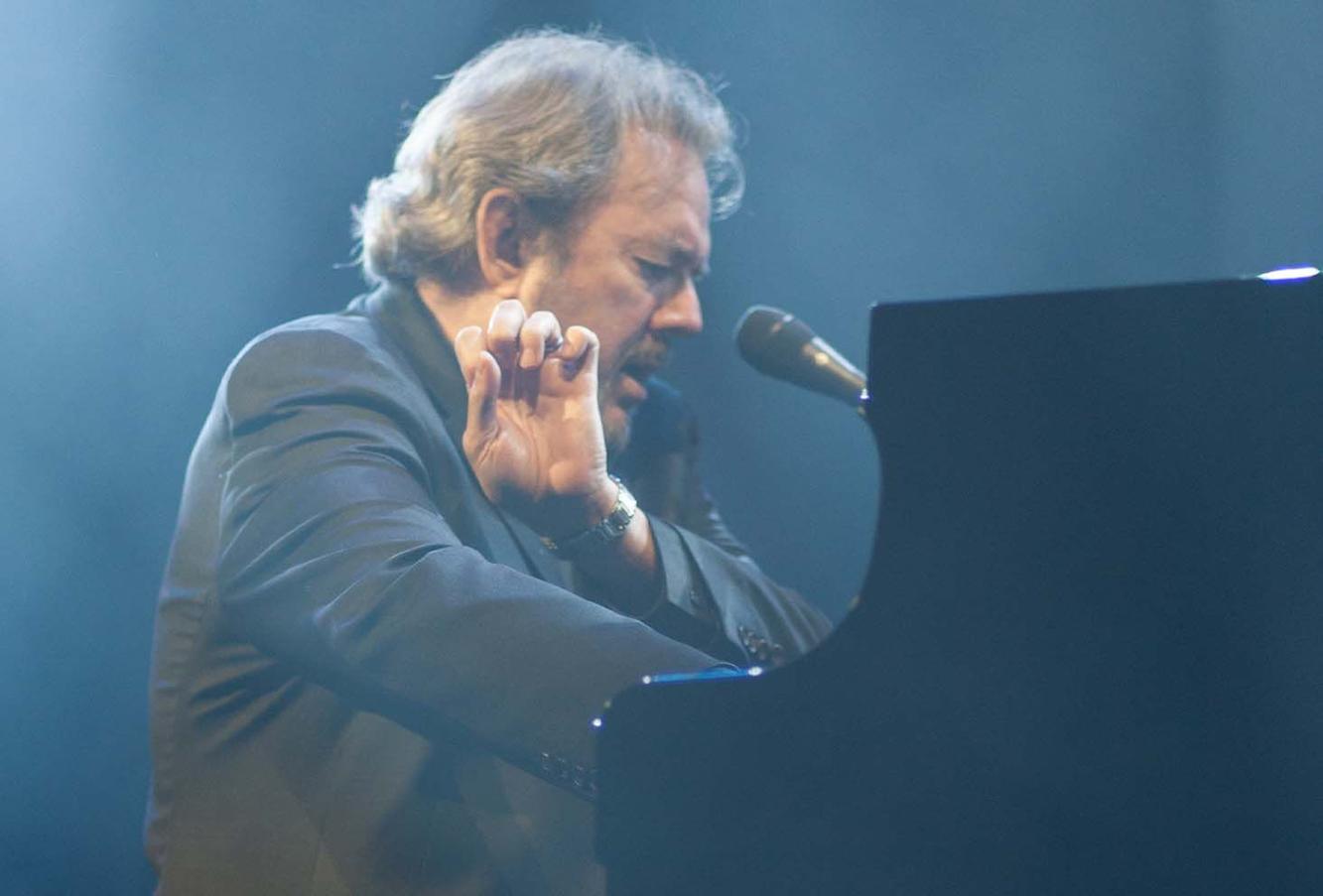 Return to MacArthur Park: Jimmy Webb Plays The Suffolk March 15 | Music ...