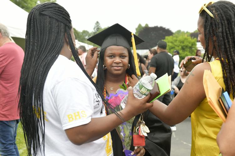 Bridgehampton Seniors Graduate | News | 27east.com