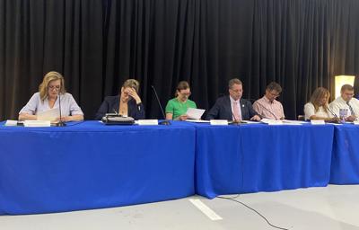 East Hampton Village Board Bans Late-Night Restaurant Clubs | The East ...