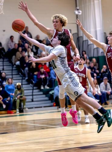 Emerson Propels Westhampton To Win Over East Hampton | Sports | 27east.com