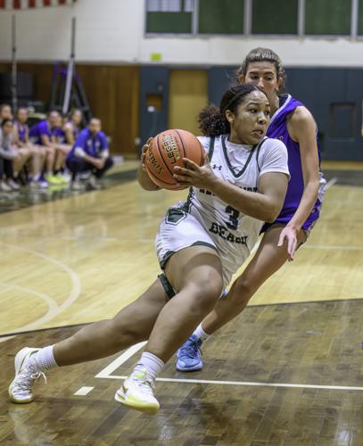 Kate Sweet's Last-Second Three-Pointer Seals Westhampton Win Over ...