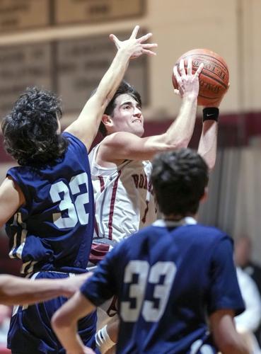 Dickinson Leads East Hampton Boys Basketball to Bounce-Back Win | The ...