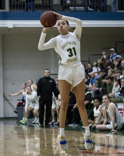 'It’s in the blood': Shauna Bribiescas helps lead Rocky into NAIA ...