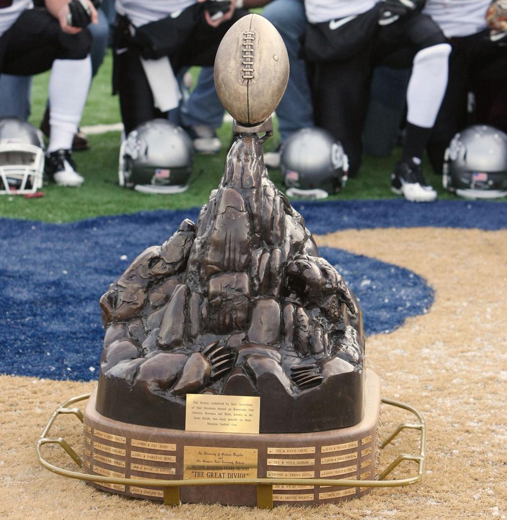 the division skillz trophy