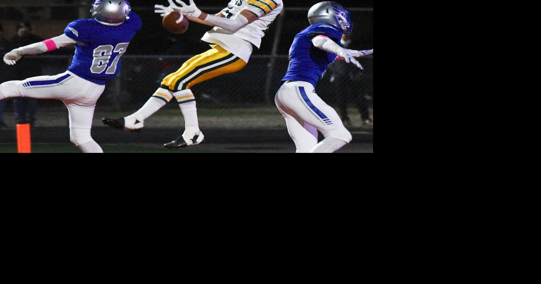 Photos: Great Falls CMR at Billings Skyview football