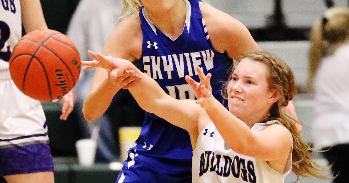Butte girls start fast, cruise past Billings Skyview