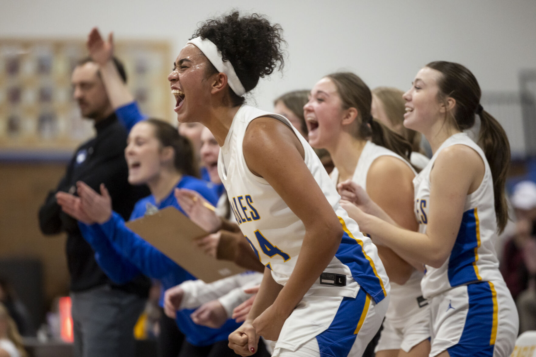 Big Sky Eagles knock off Great Falls CMR Rustlers