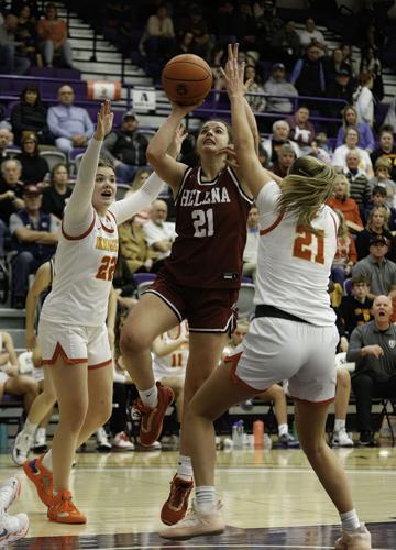 Ellie Denny, sister of Christine, becomes Carroll's first 2023 signee ...