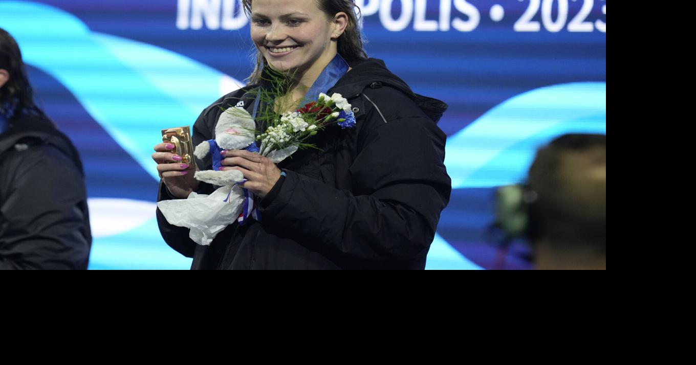 Katharine Berkoff wins national championship in 50 back