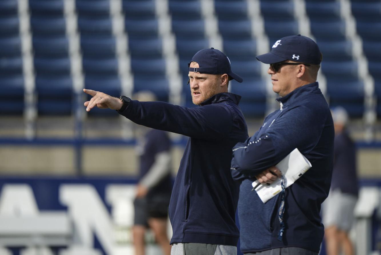 Montana State football coaches Brent Vigen, Willie Mack Garza get ...