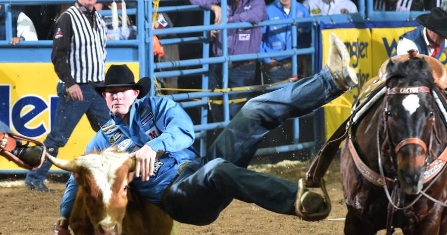 National Finals Rodeo: Helena's Ty Erickson continues to lead the world ...