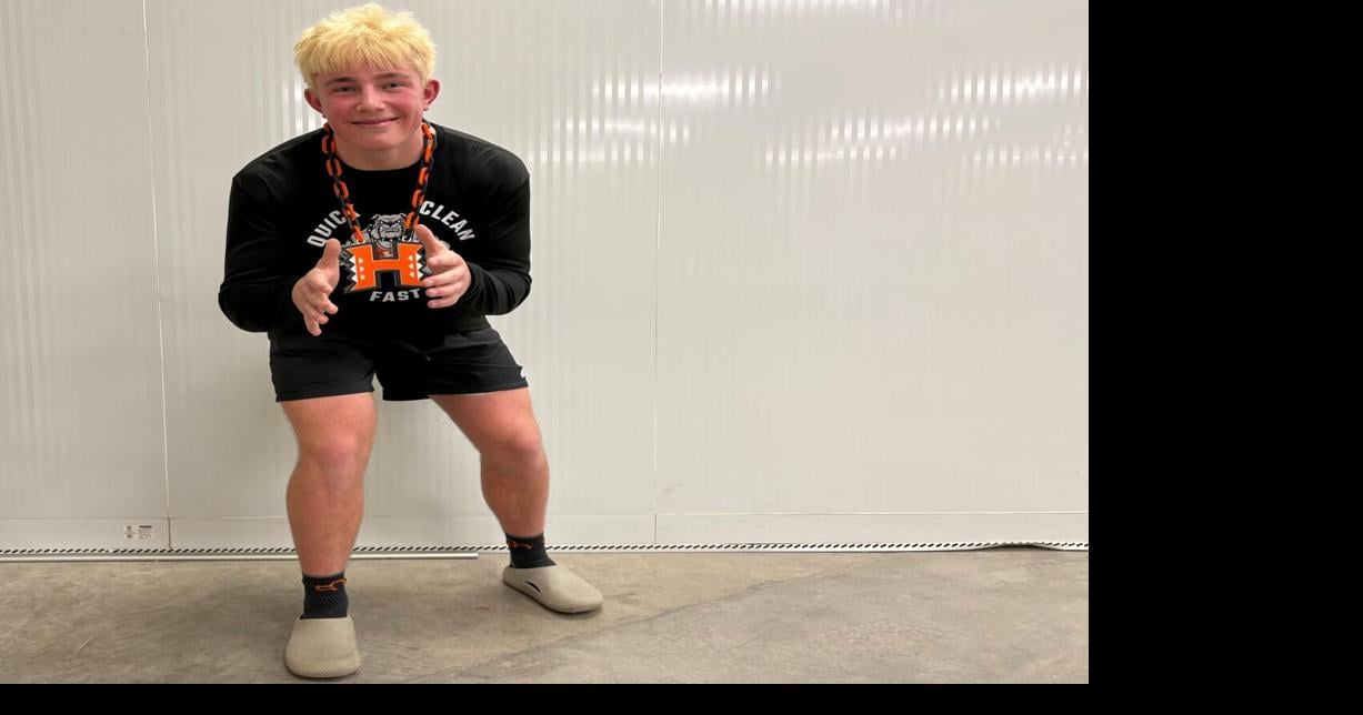 Hardin's Bruno Pallone is a pinning machine for the Bulldogs