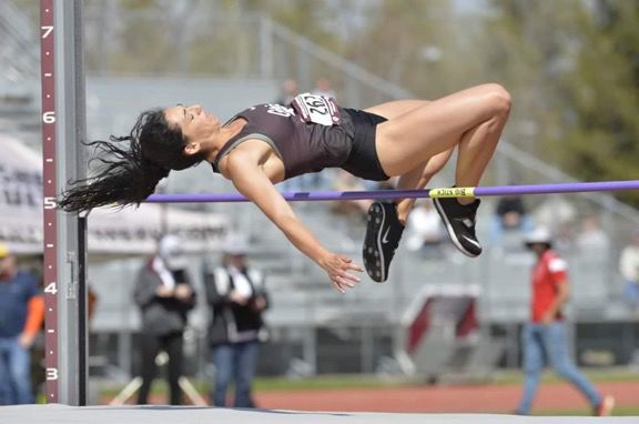 Montana senior, Butte native Erika McLeod leads heptathlon after Day 1 ...