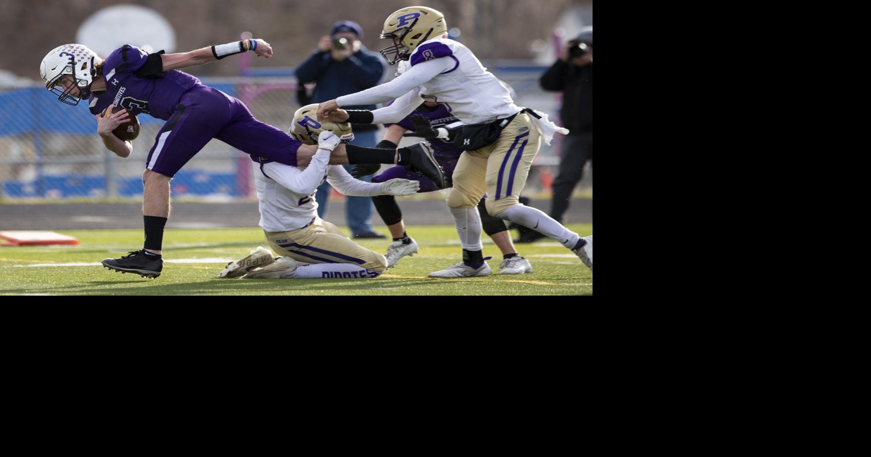 Photos: Laurel vs. Polson Class A football playoffs