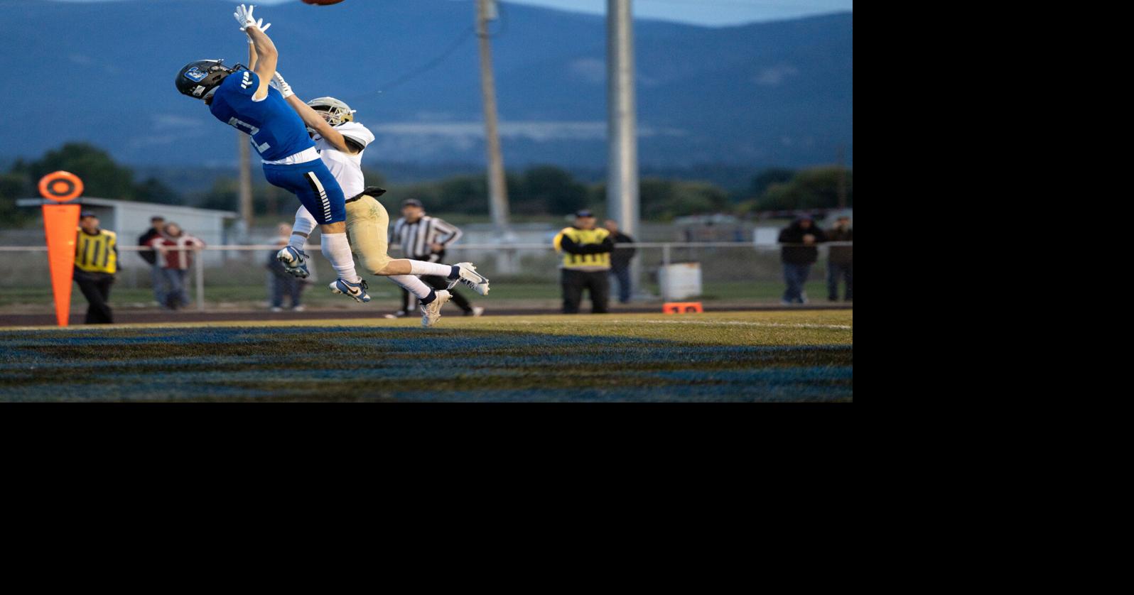 Corvallis Blue Devils vs Dillon Beavers photos