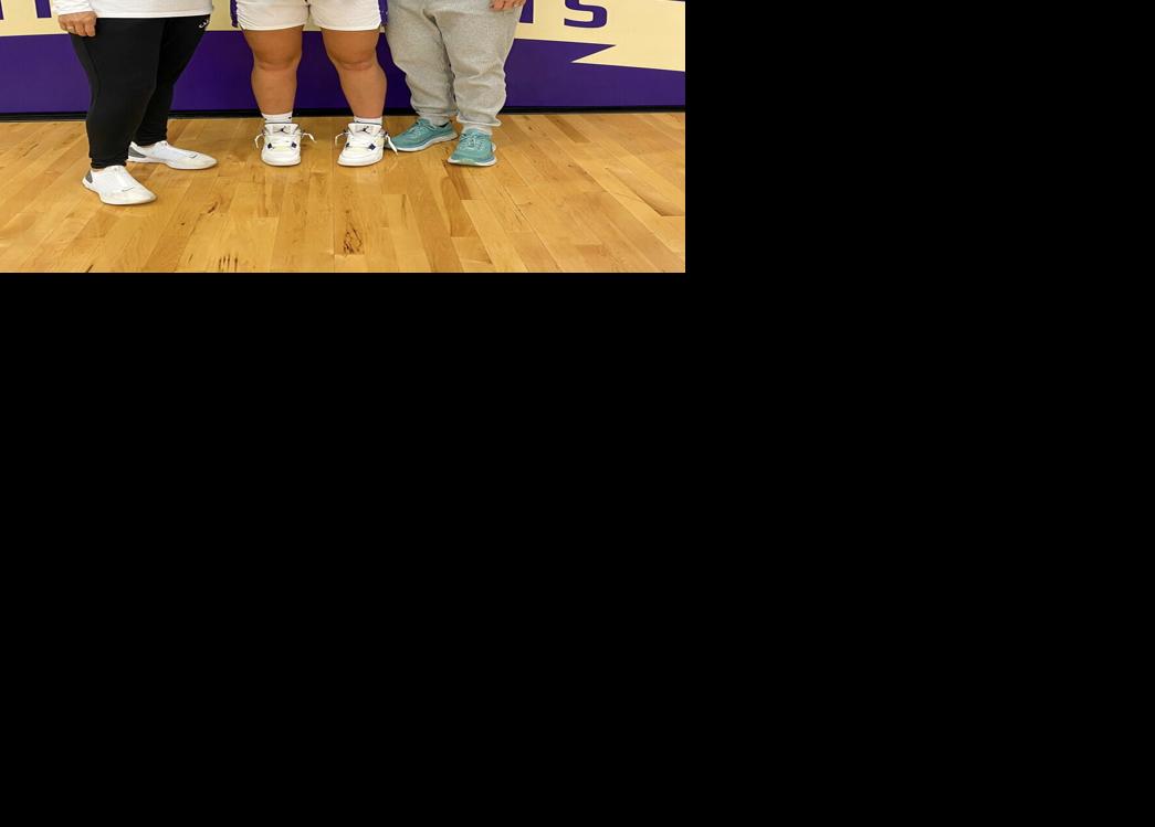 Ellie Denny, sister of Christine, becomes Carroll's first 2023 signee ...