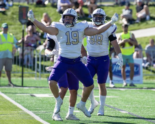 Carroll's Hunter Peck is racking up sacks at defensive end