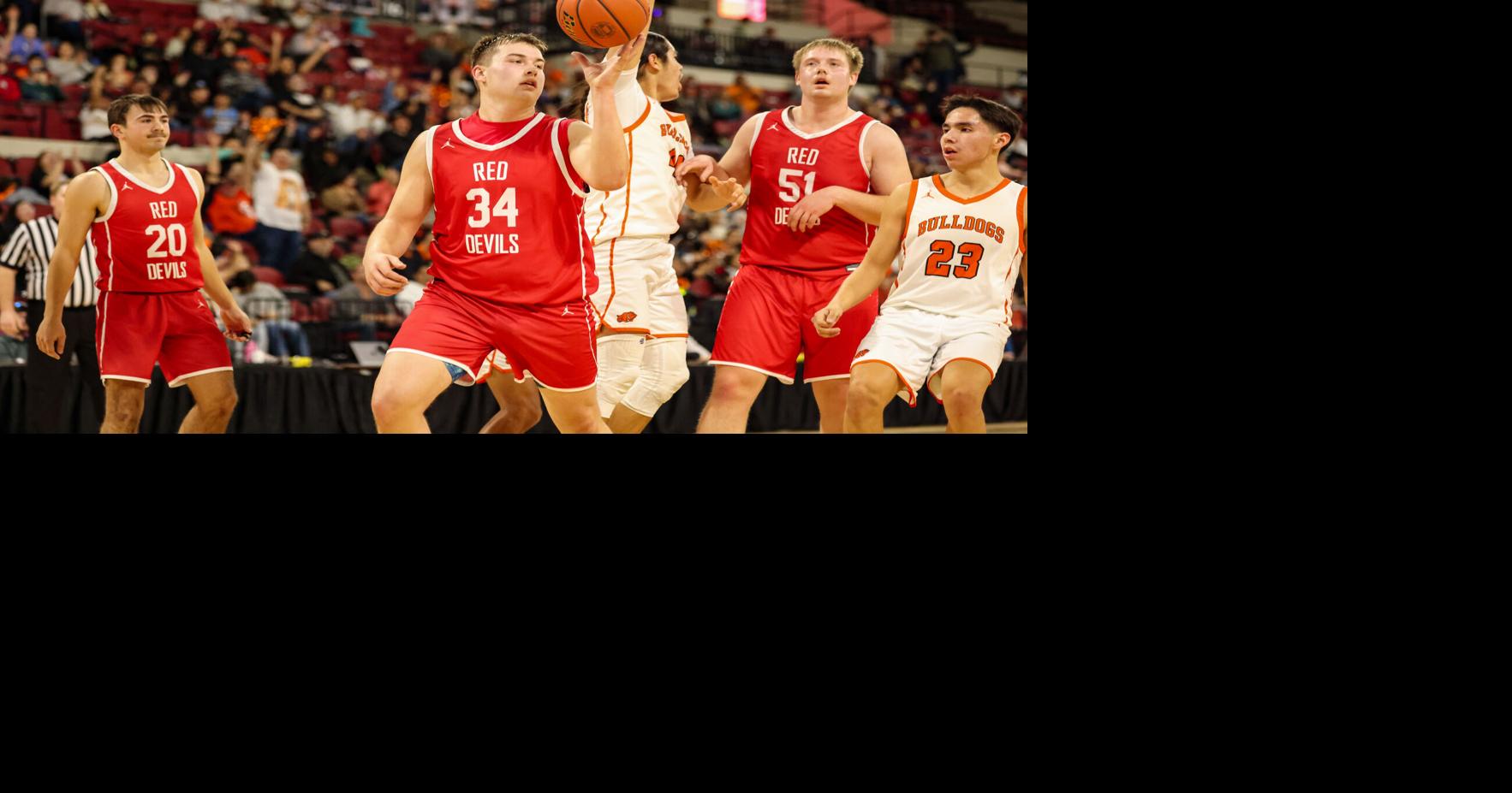 Glendive vs. Hardin boys at Eastern A Divisional