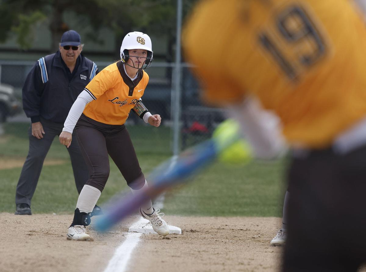 Photos: Helena High wins crosstown thriller over Capital