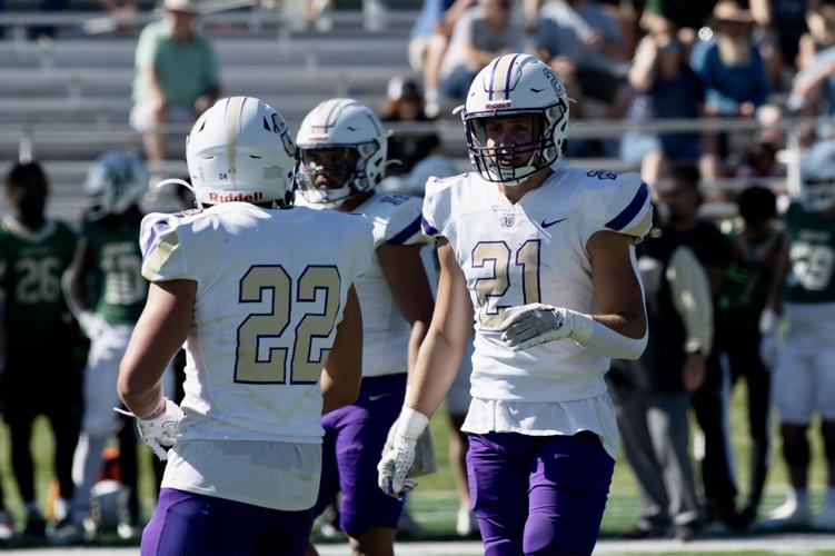 Flying Around: Carroll's defense 'fun to watch'