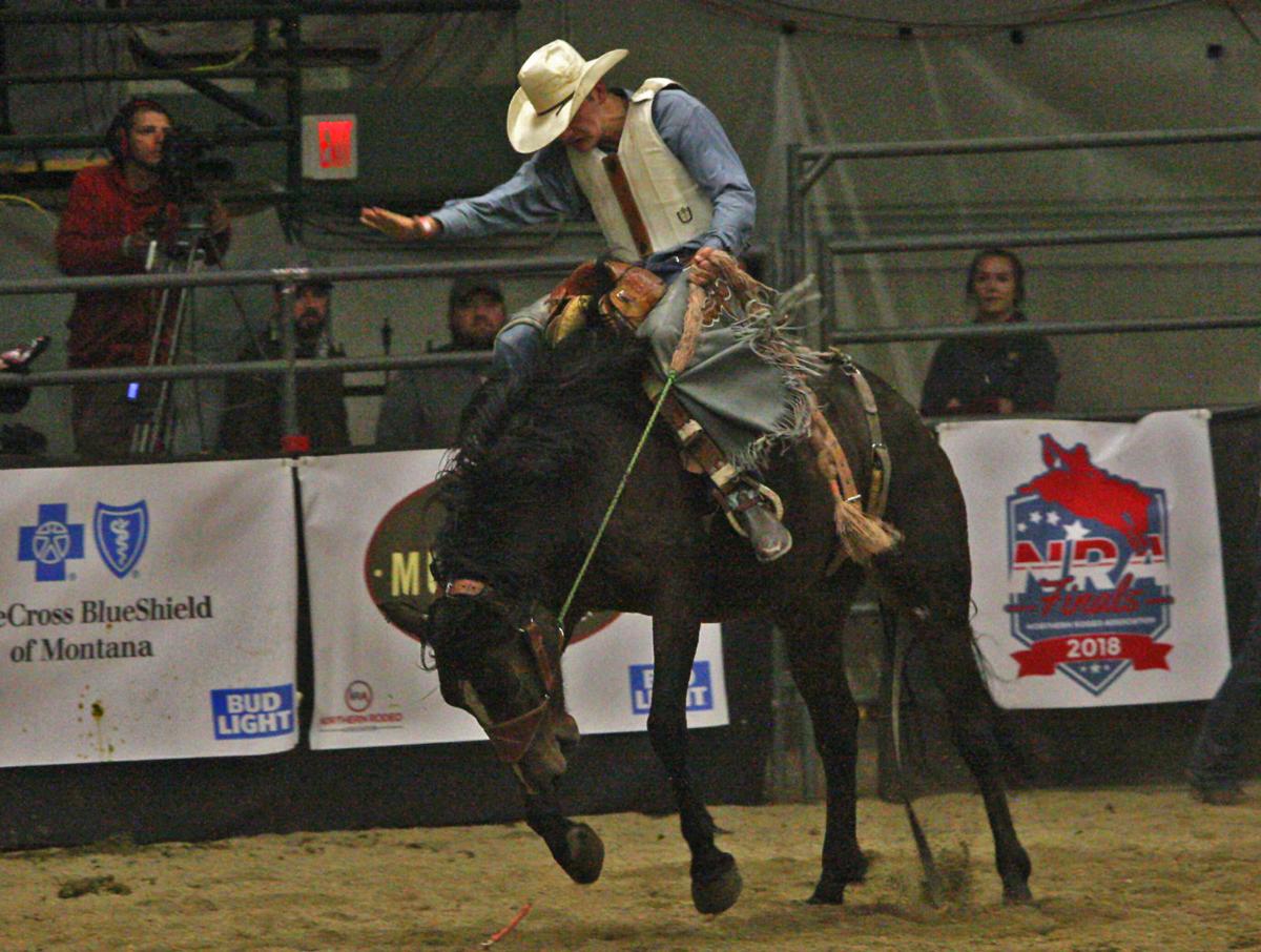 NRA Rodeo Finals: Rough stock standings shaken up after Go 1