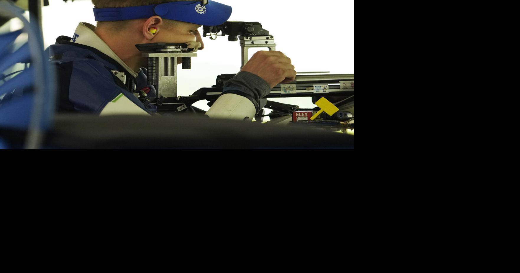 Ivan Roe in Olympic 50m 3 Positions Rifle qualfication