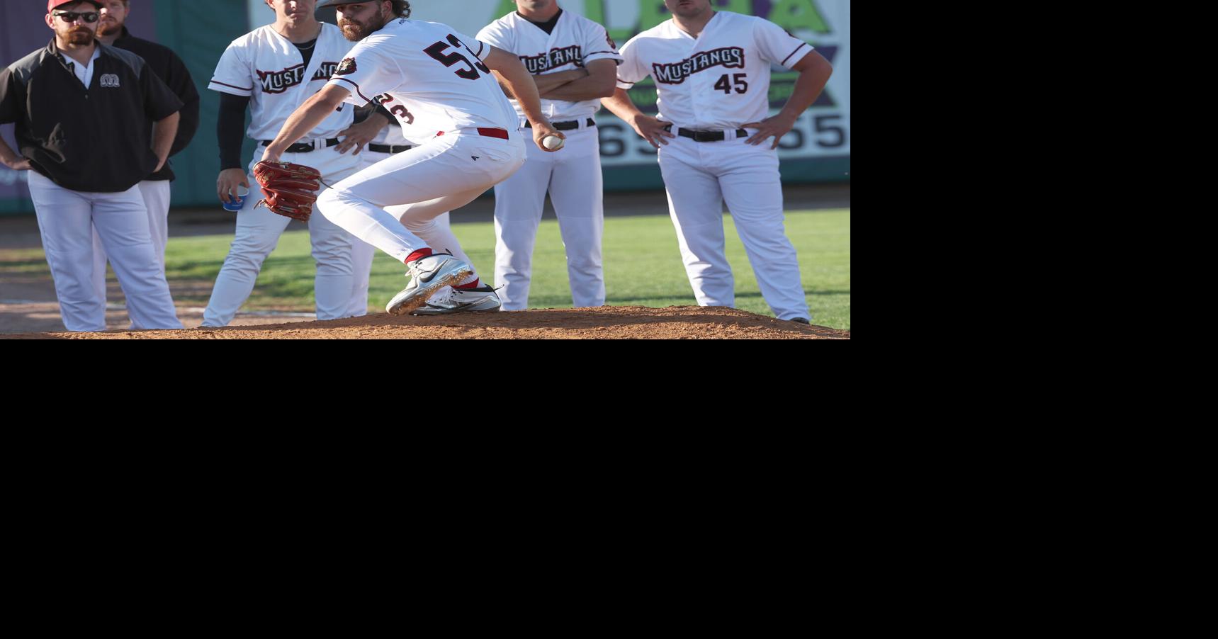 Photos: Billings Mustangs Vs Glacier Range Riders at Dehler Park