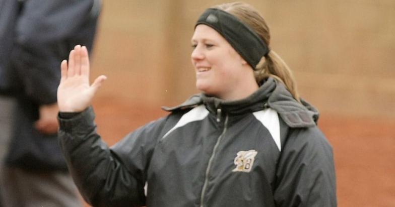 Lisa McKinney stepping down as MSUB softball coach