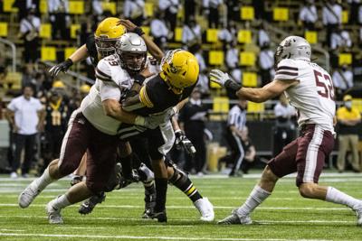 Montana nose tackle Alex Gubner has targeting call, suspension overturned
