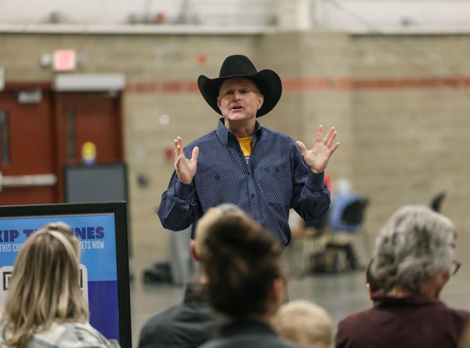 Pro bull riders and Flint Rasmussen host junior clown clinic at Metra