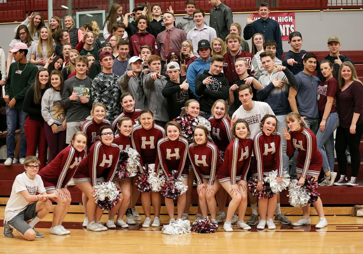 PHOTO GALLERY: Helena boys defeat Belgrade