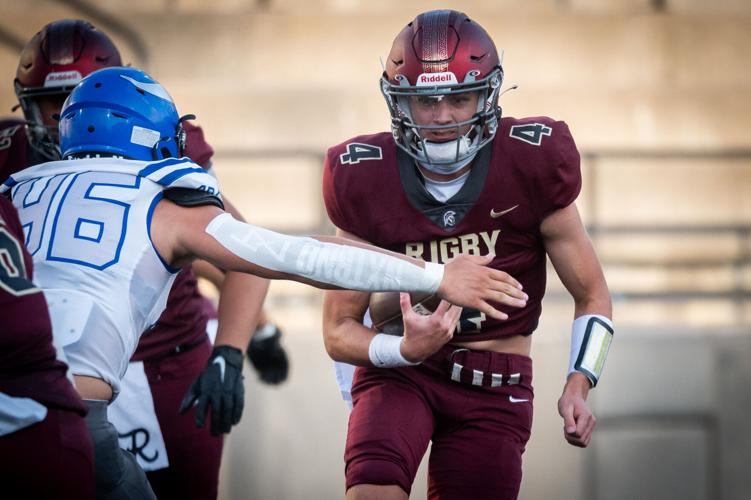 Luke Flowers plays at Washington-Grizzly Stadium
