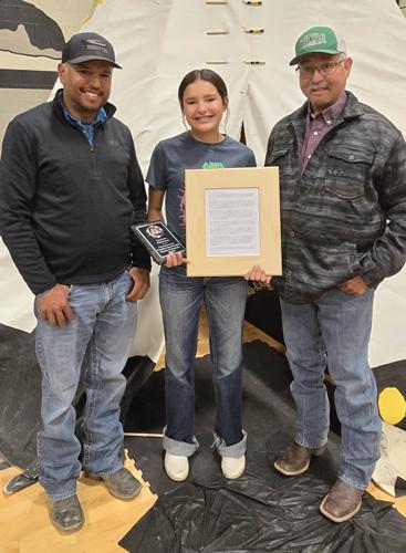 Heart Butte runner's act of kindness elicits cheers, tears