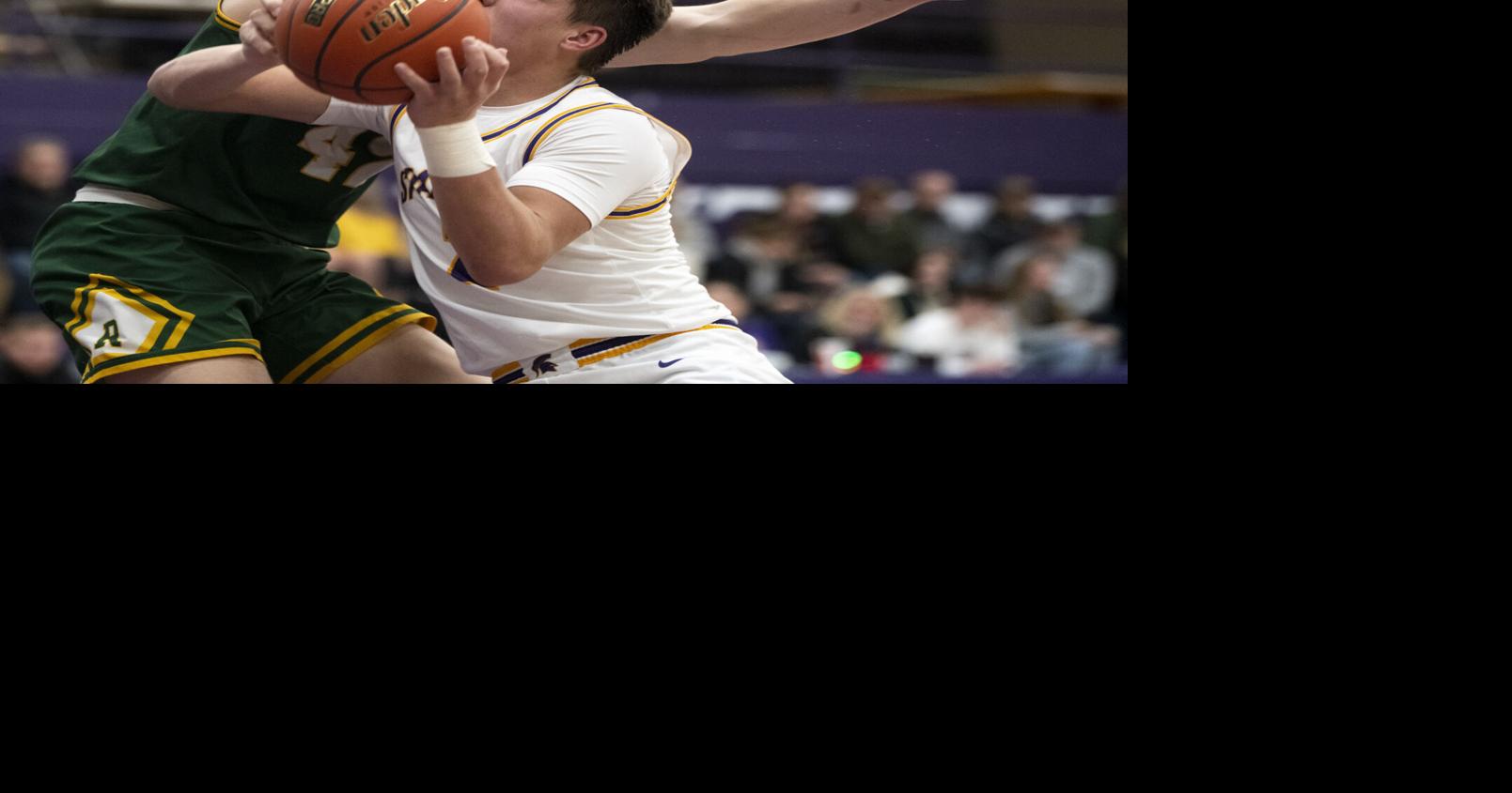 Photos: Missoula Sentinel vs. Great Falls CMR basketball