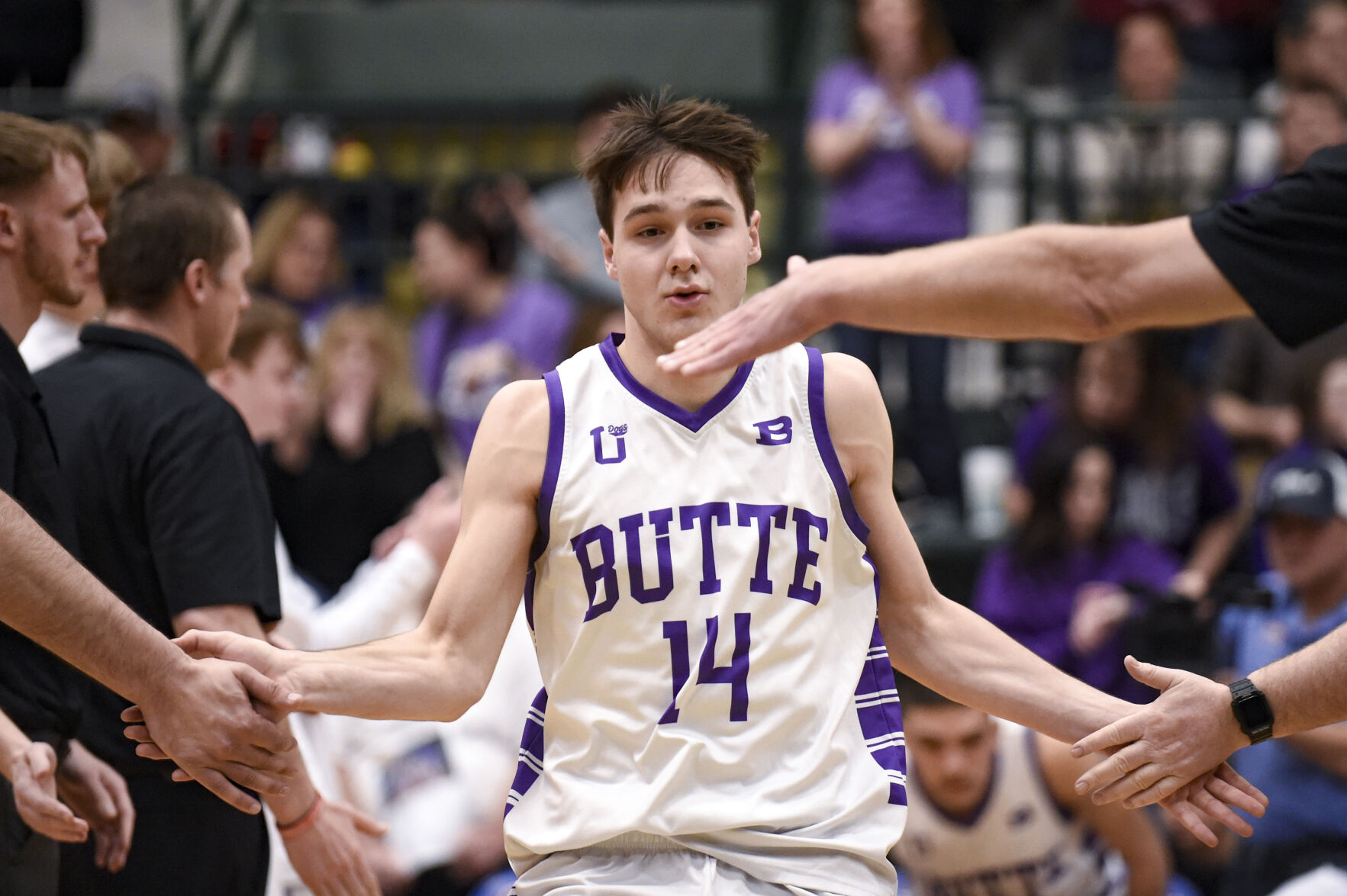 Dylan Bache leads Butte Bulldogs to seventh straight win