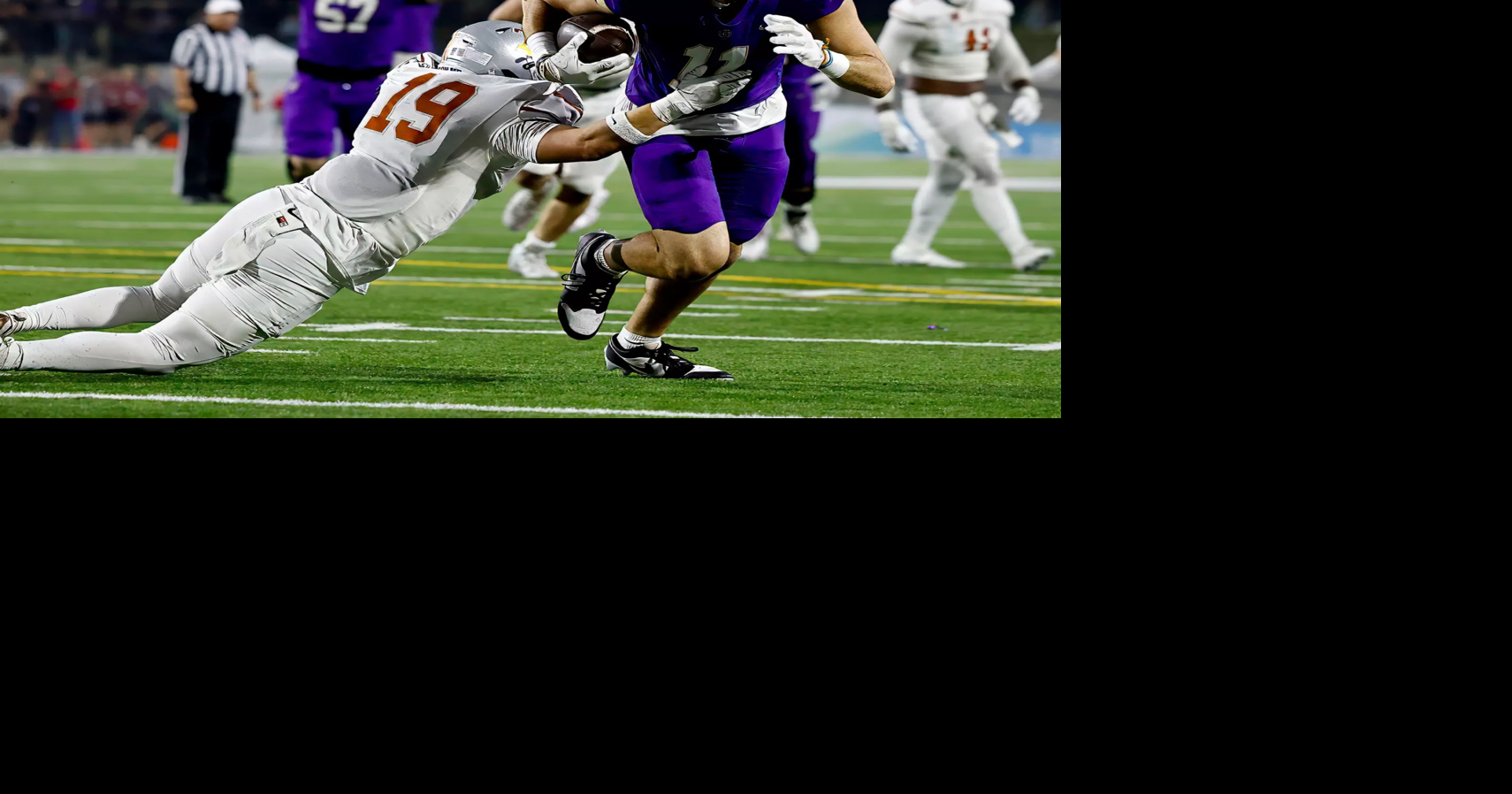 Carroll's Ty Wilkinson receiving TE baton from Carson Ochoa