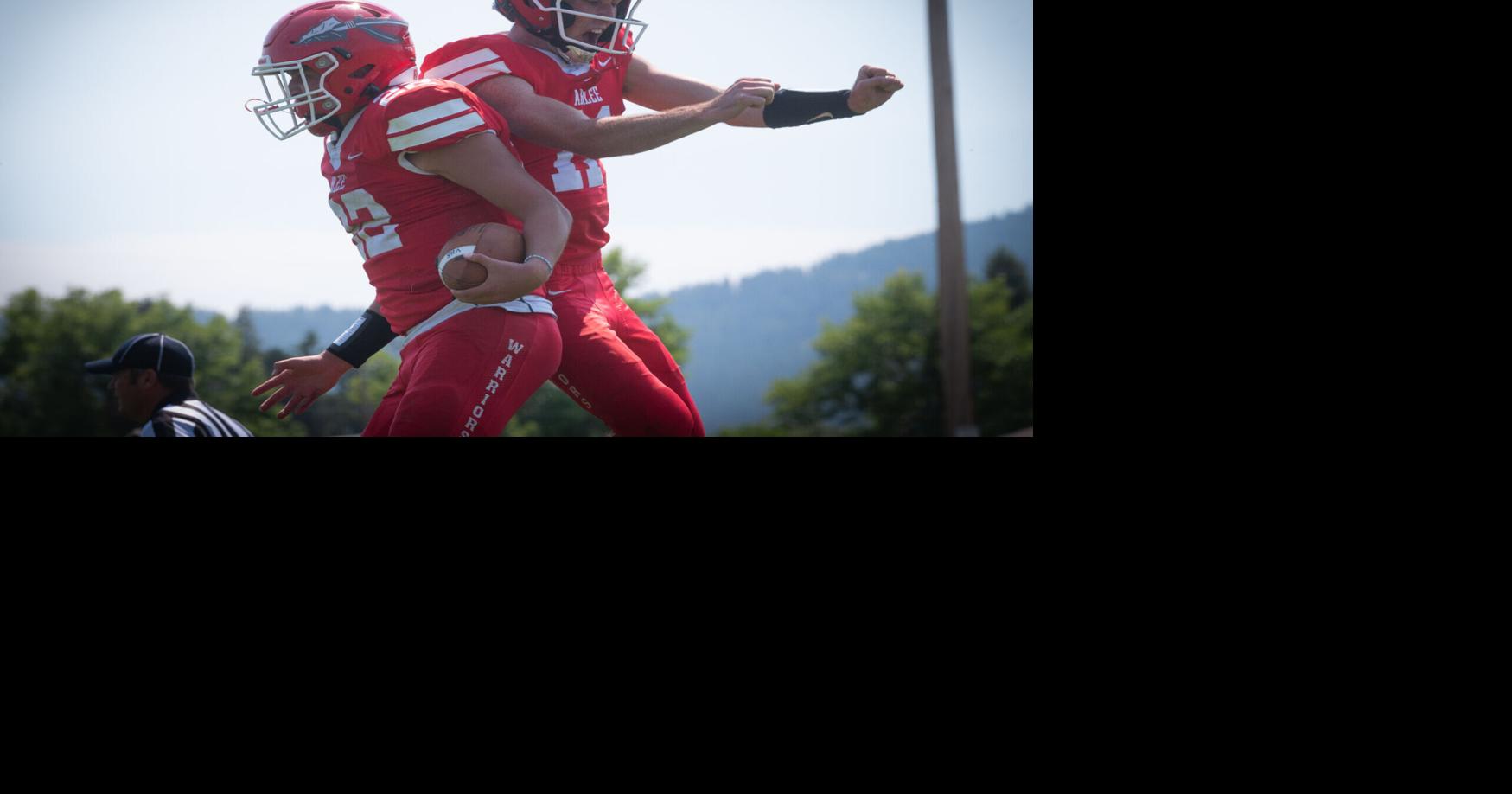 Victor Pirates play Arlee Warriors in football