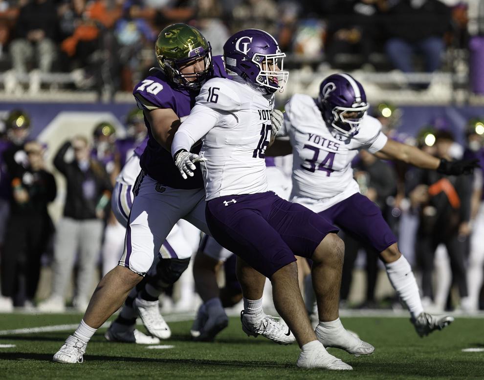Carroll OT Andrew Devine receives NFL tryout with Chiefs