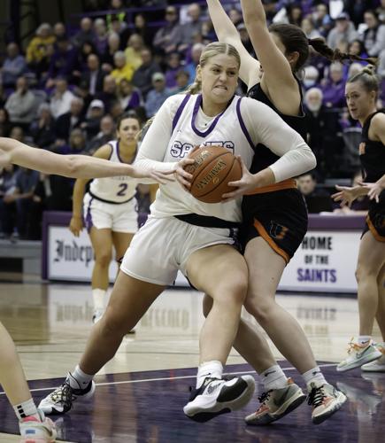 Ticket Punched: Carroll returns to Sioux City after rallying past Jamestown