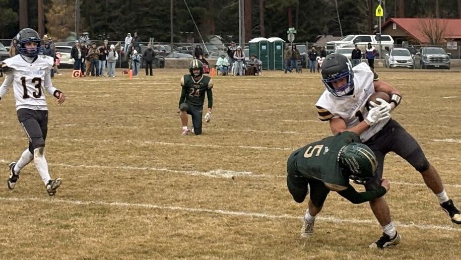 Chester-Joplin-Inverness beats Lincoln in 6-man semifinal