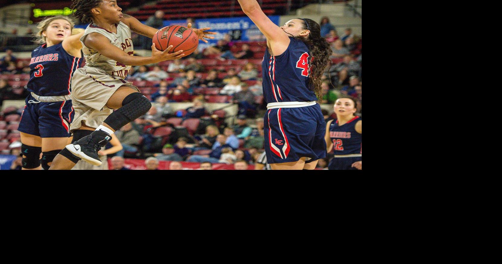 Photos: Quarterfinal round of the NAIA Basketball Championship
