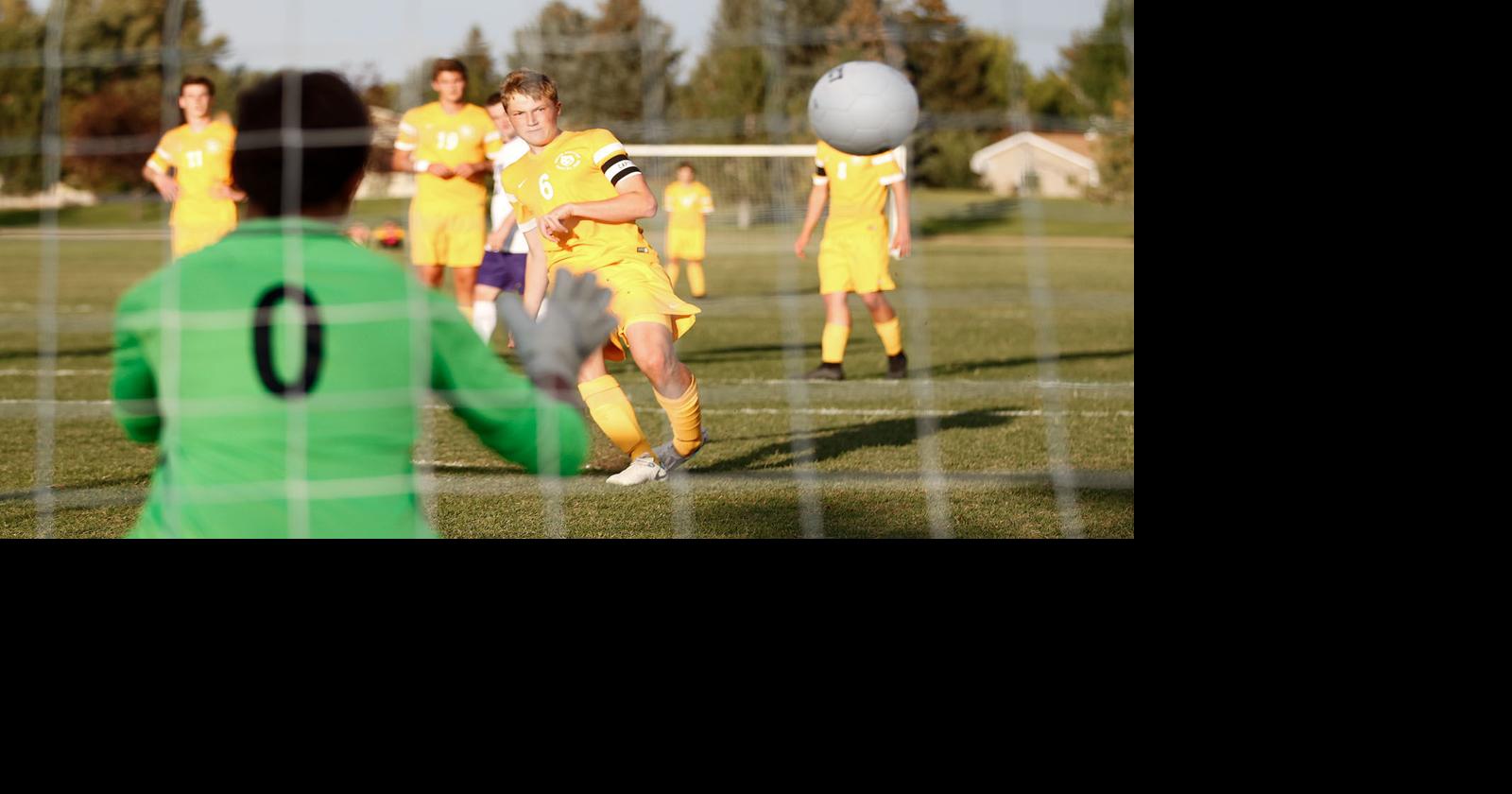 Missoula Sentinel's Cole Reimer nets hat trick in win over Helena Capital