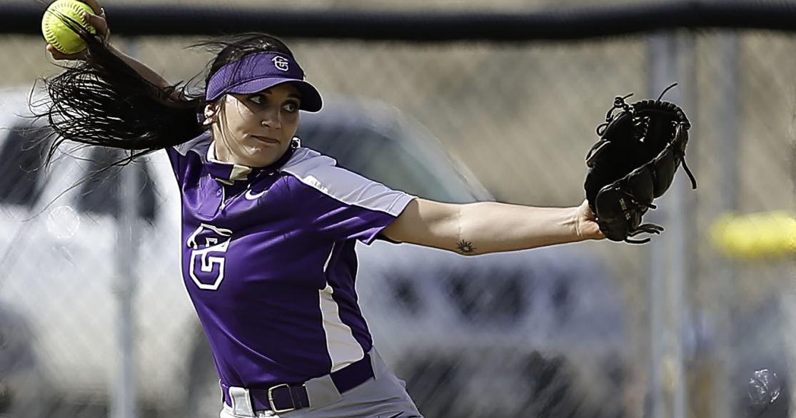 Carroll softball splits doubleheader while playing for injured teammates