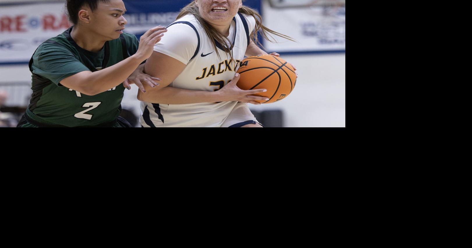 Strong first half pushes MSUB women's basketball over Rocky