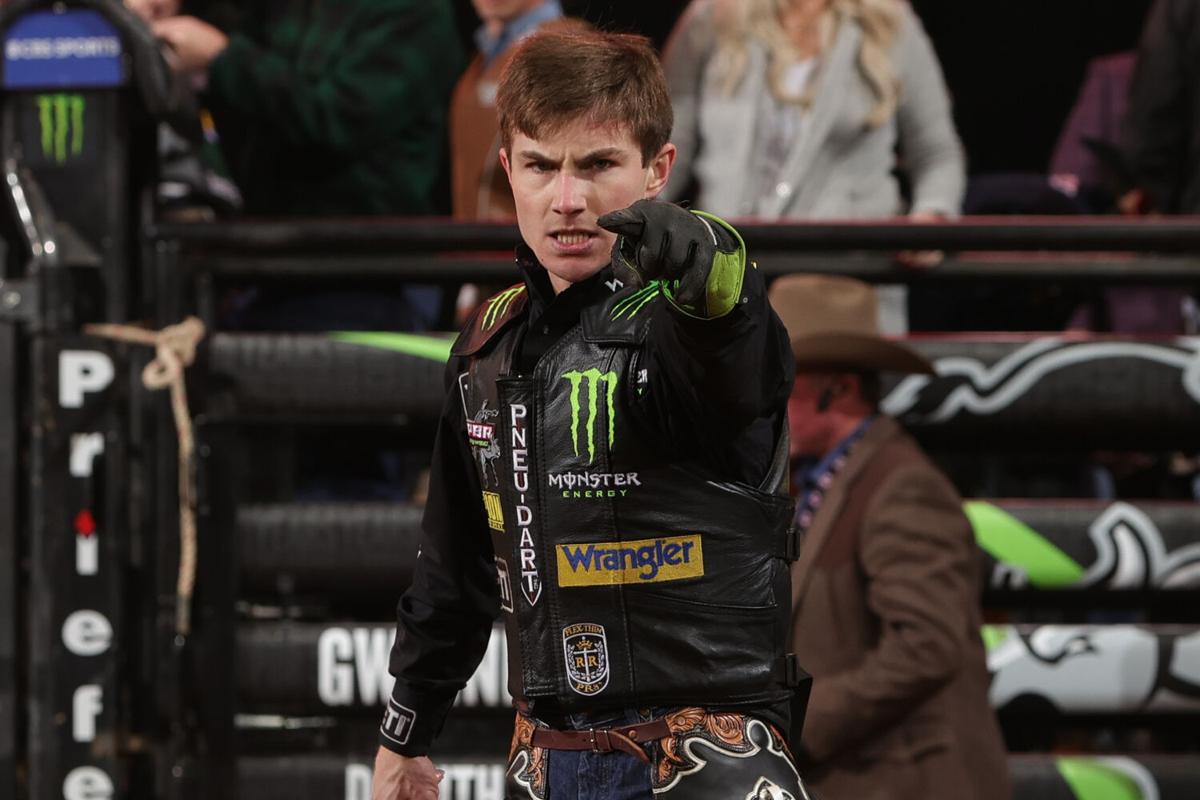Volborg bull rider Jess Lockwood ties for the lead in his return to the PBR