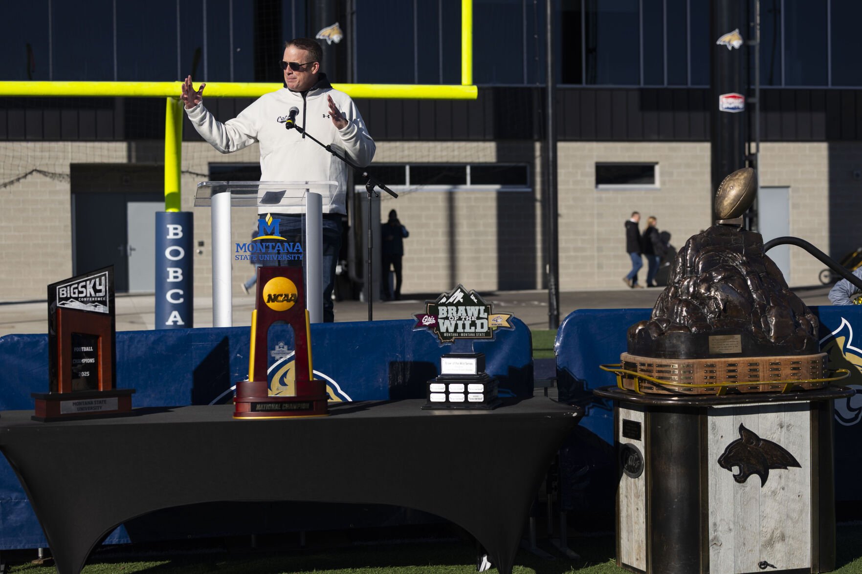 Fans cheer on Montana State Bobcats at FCS title parade