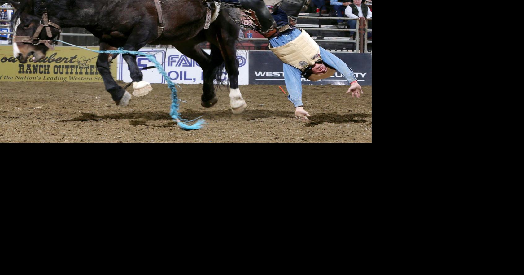 Photos: PRCA NILE Rodeo Saturday